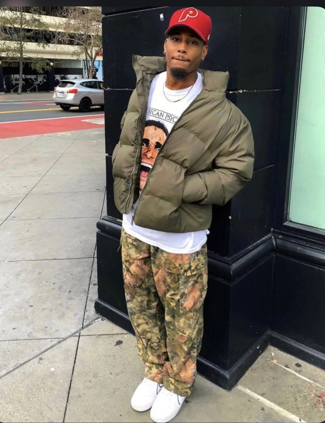 MEN CLOTHING – SNEAKER TRAP